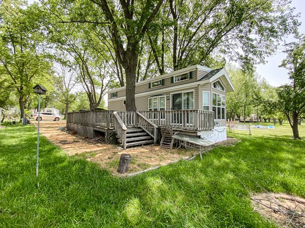 Woodhaven Lakes - Sublette IL Real Estate - 43 Homes For Sale | Zillow