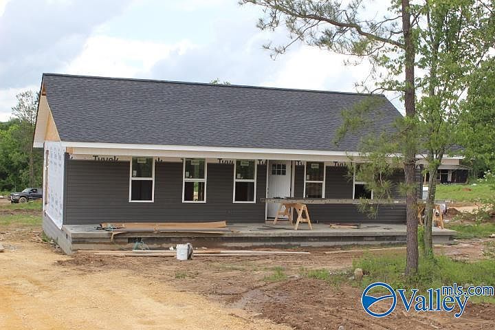 1875 County Road 180, Rainsville, AL 35986 | Zillow