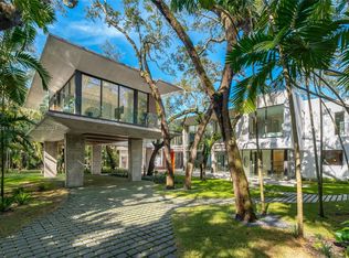 33 Arvida Pkwy, Coral Gables, FL 33156 | MLS #A11541974 | Zillow