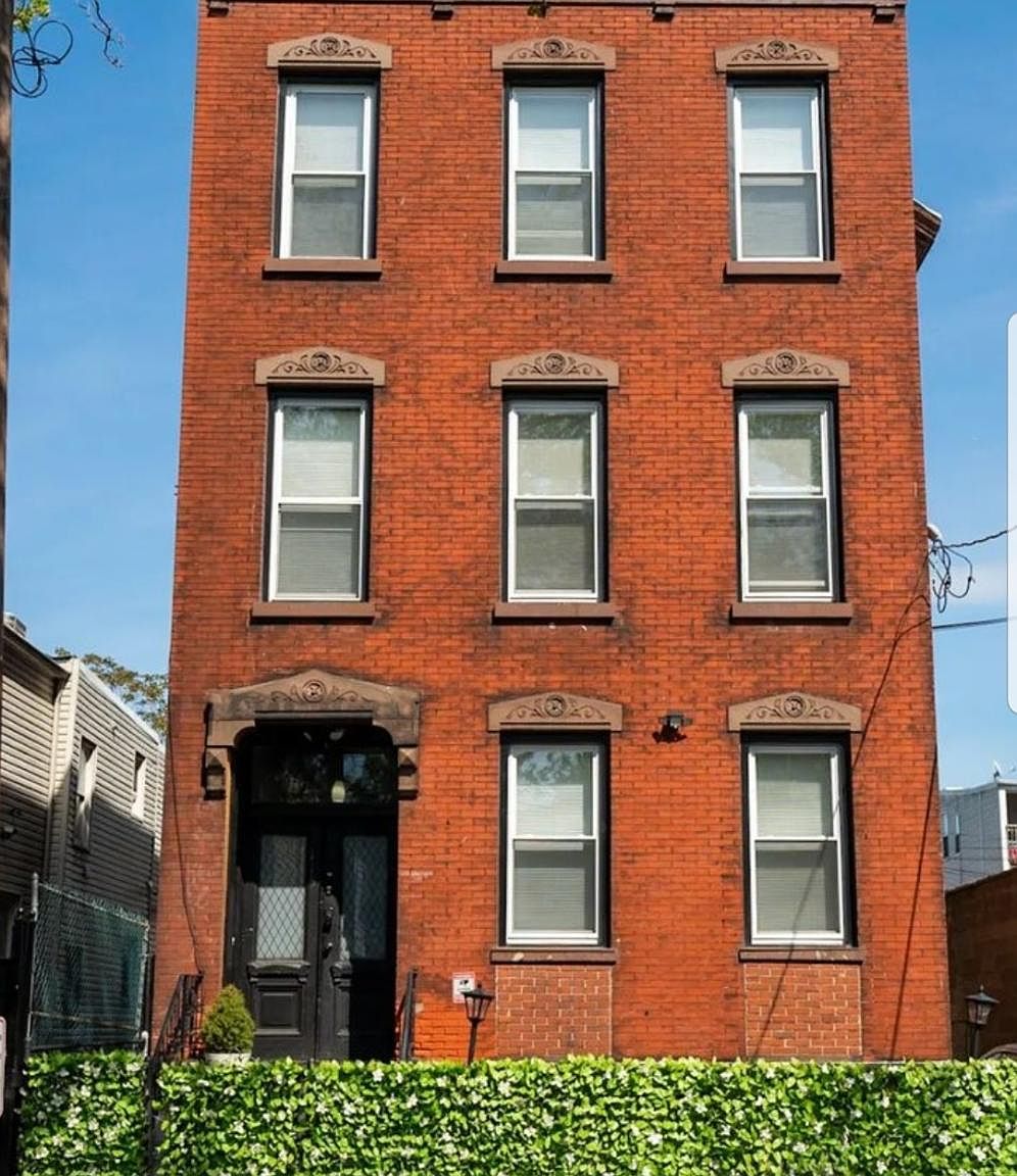 115 Stone St APT 1, Newark, NJ 07104 | Zillow