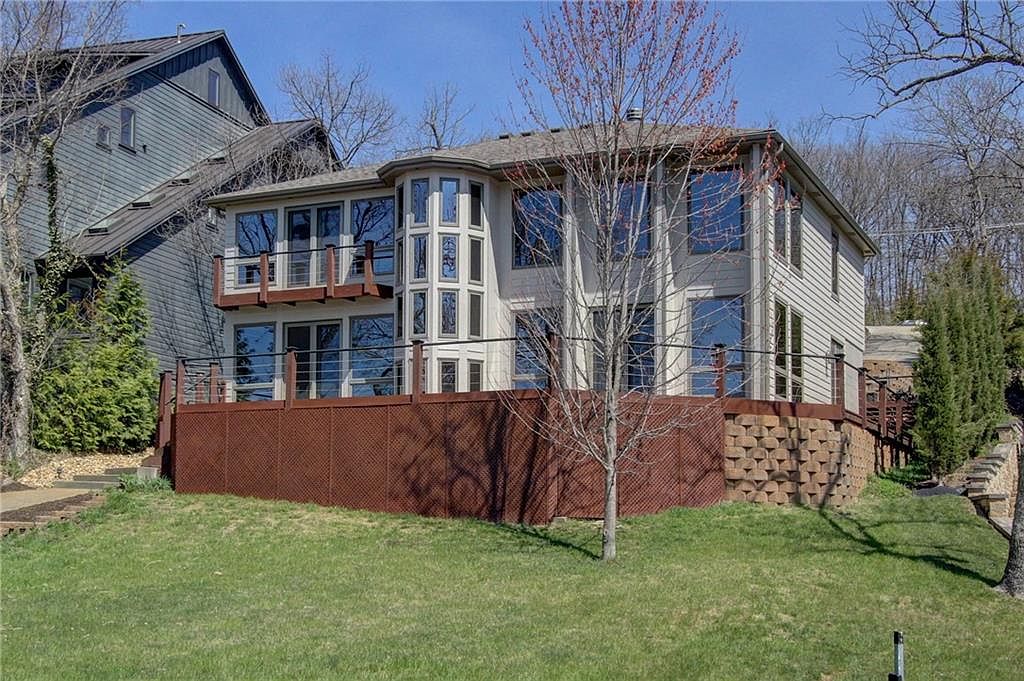 43 Z St, Lees Summit, MO 64086 | Zillow