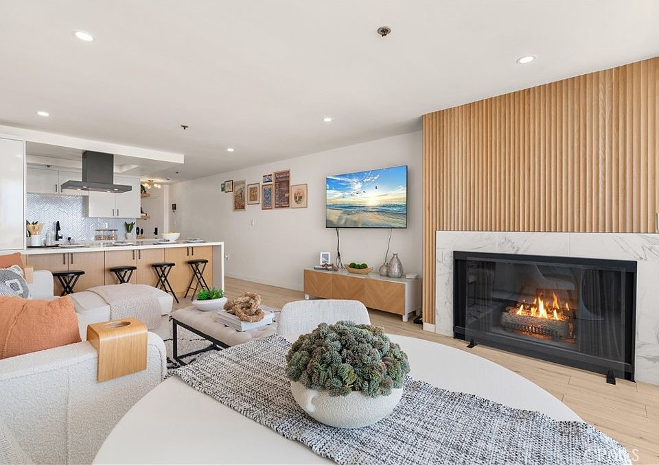 615 Esplanade Redondo Beach CA | Zillow