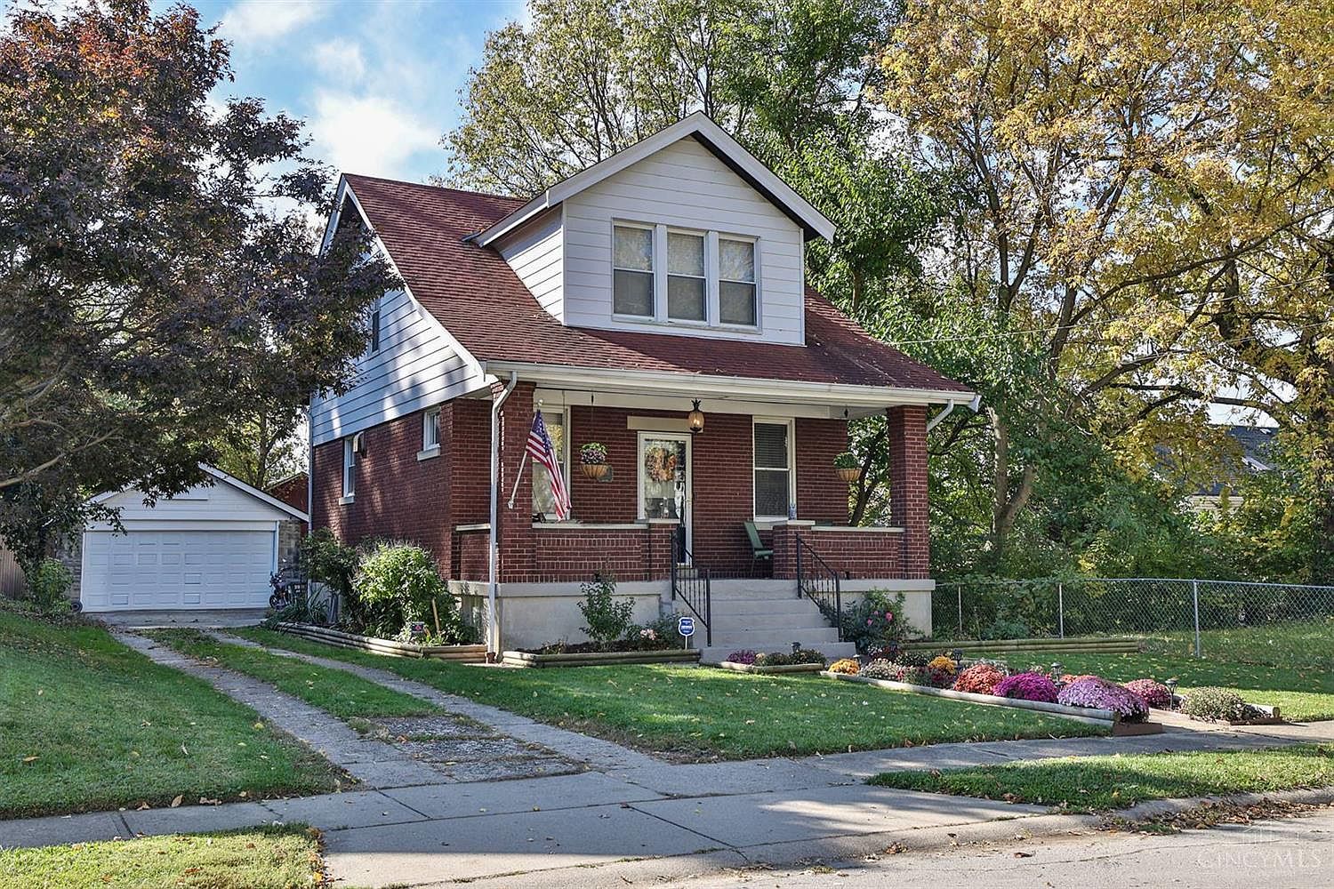 3061 Hull Ave, Cincinnati, OH 45211 | Zillow
