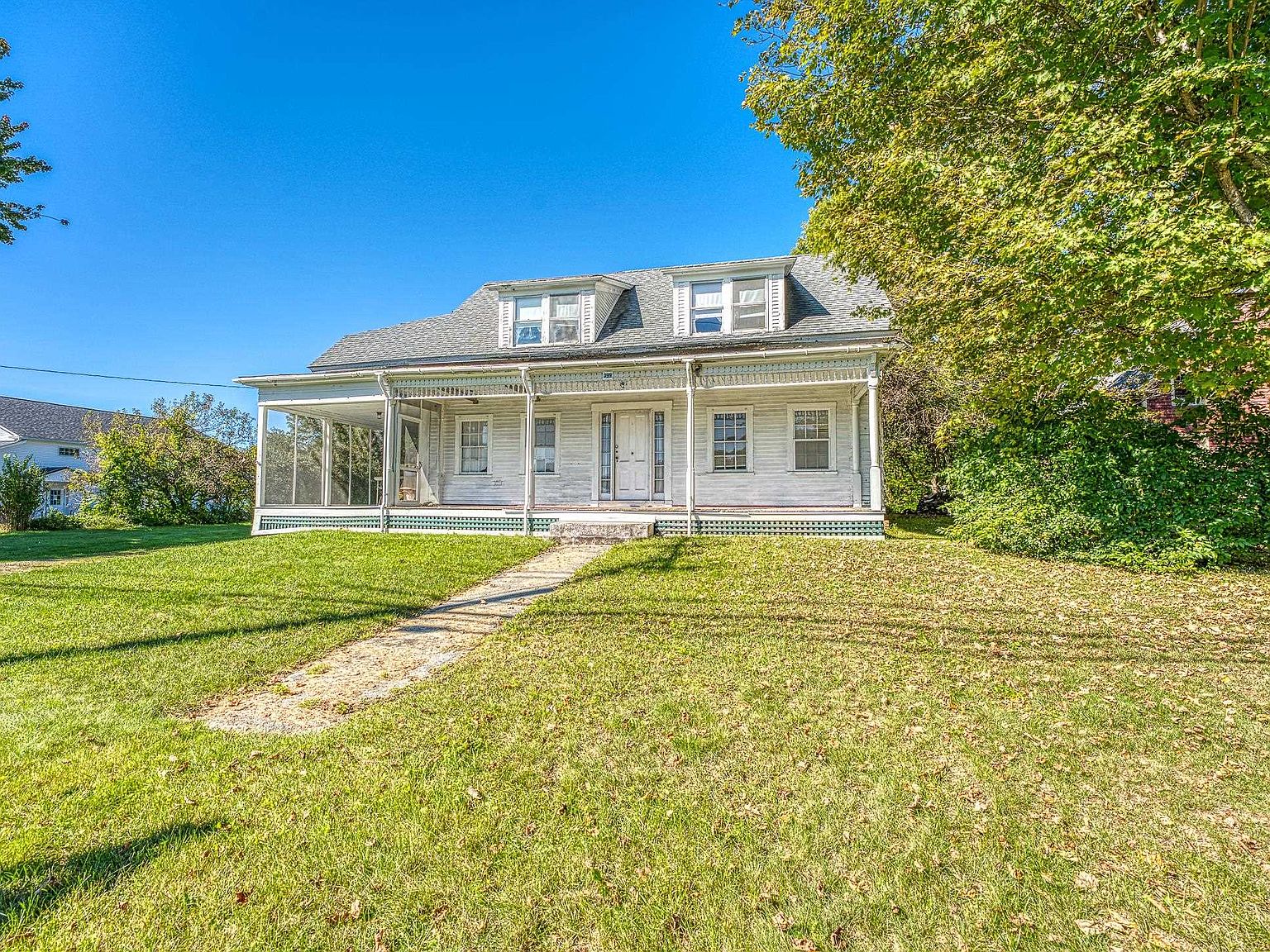 399 Main Street, Rumney, NH 03266 | Zillow