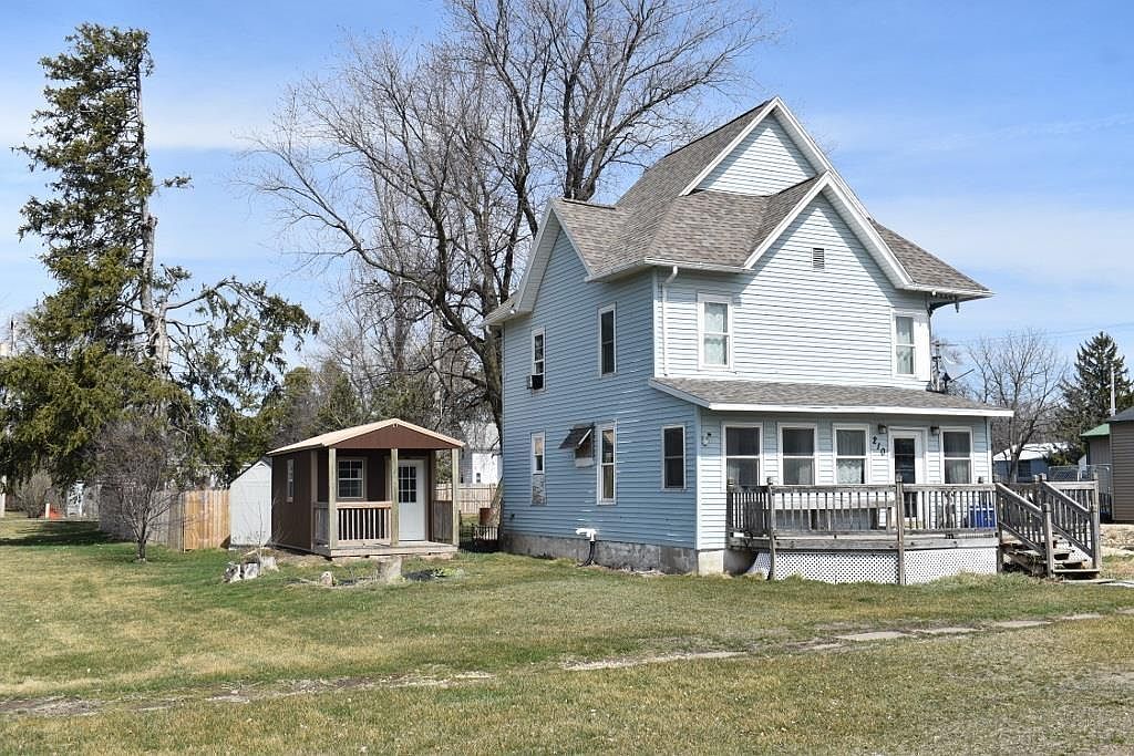 210 W Main St, Stanley, IA 50671 | Zillow