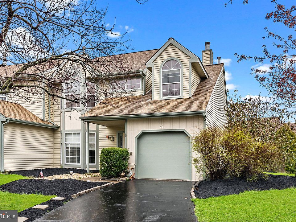 23 Locust Ln, Newtown, PA 18940 | Zillow