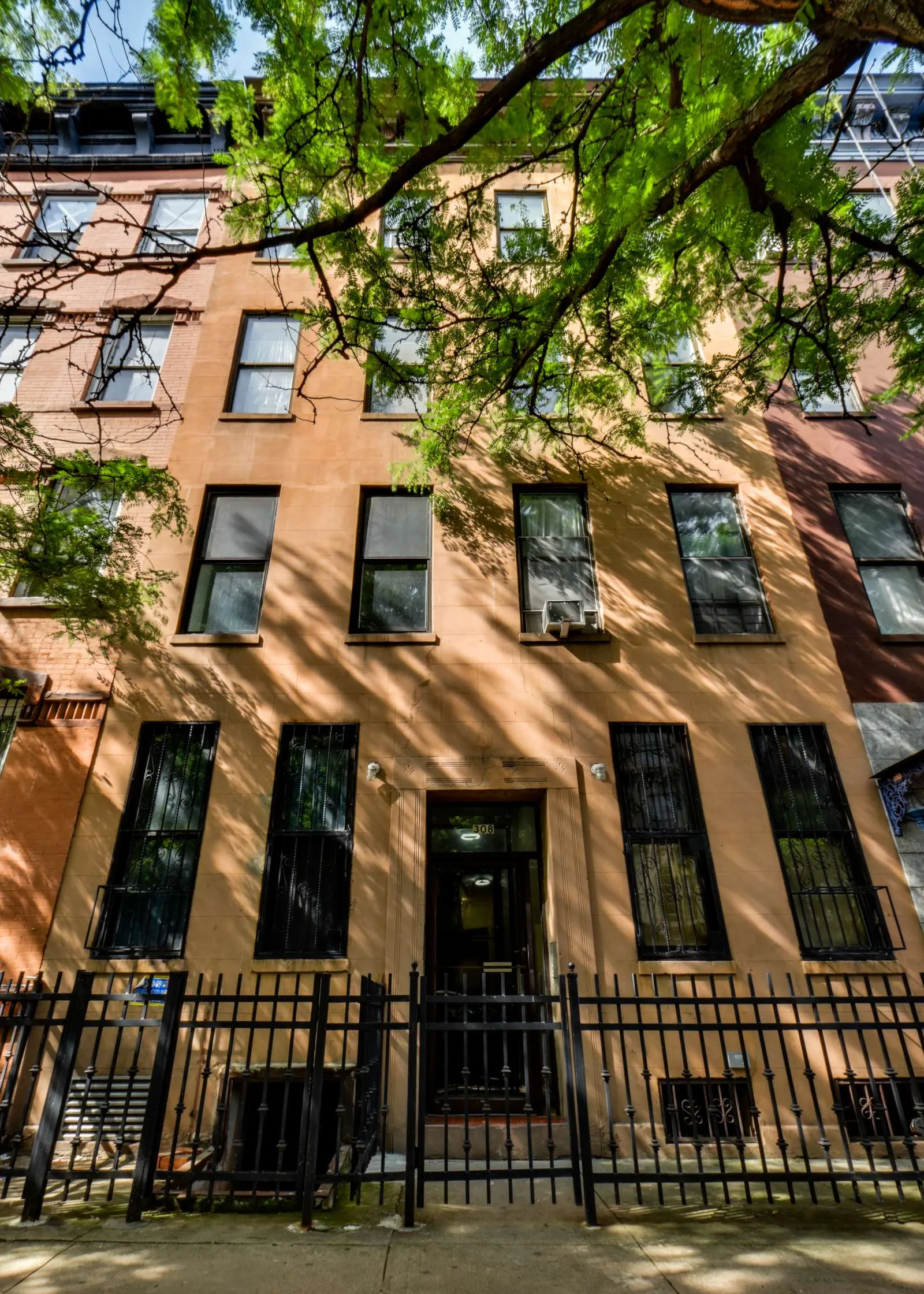 308 East 105th Street in East Harlem : Sales, Rentals, Floorplans ...