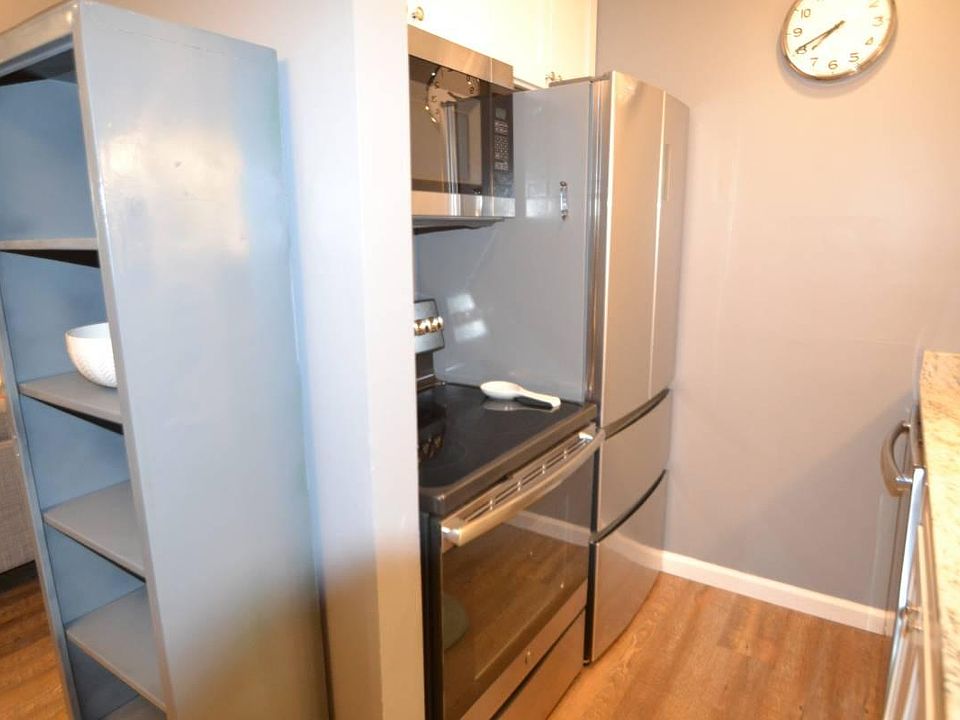 4815 Reading Rd Cincinnati, OH, 45237 - Apartments for Rent | Zillow