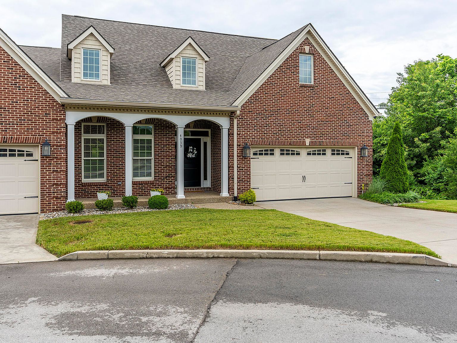 4039 Livingston Ln, Lexington, KY 40515 | MLS #24009857 | Zillow
