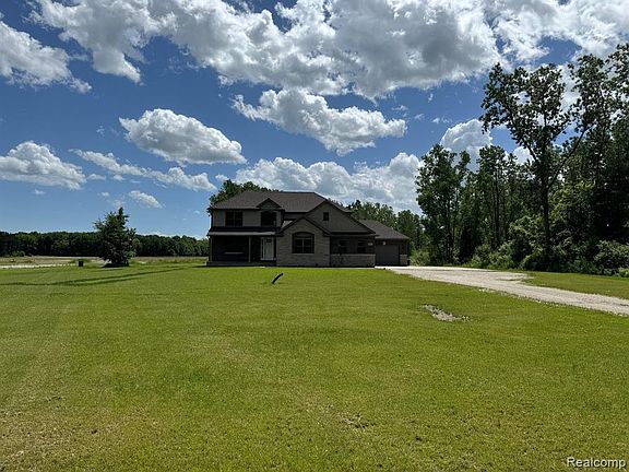 10413 Puttygut Rd, Casco, MI 48064 | MLS #20240021138 | Zillow