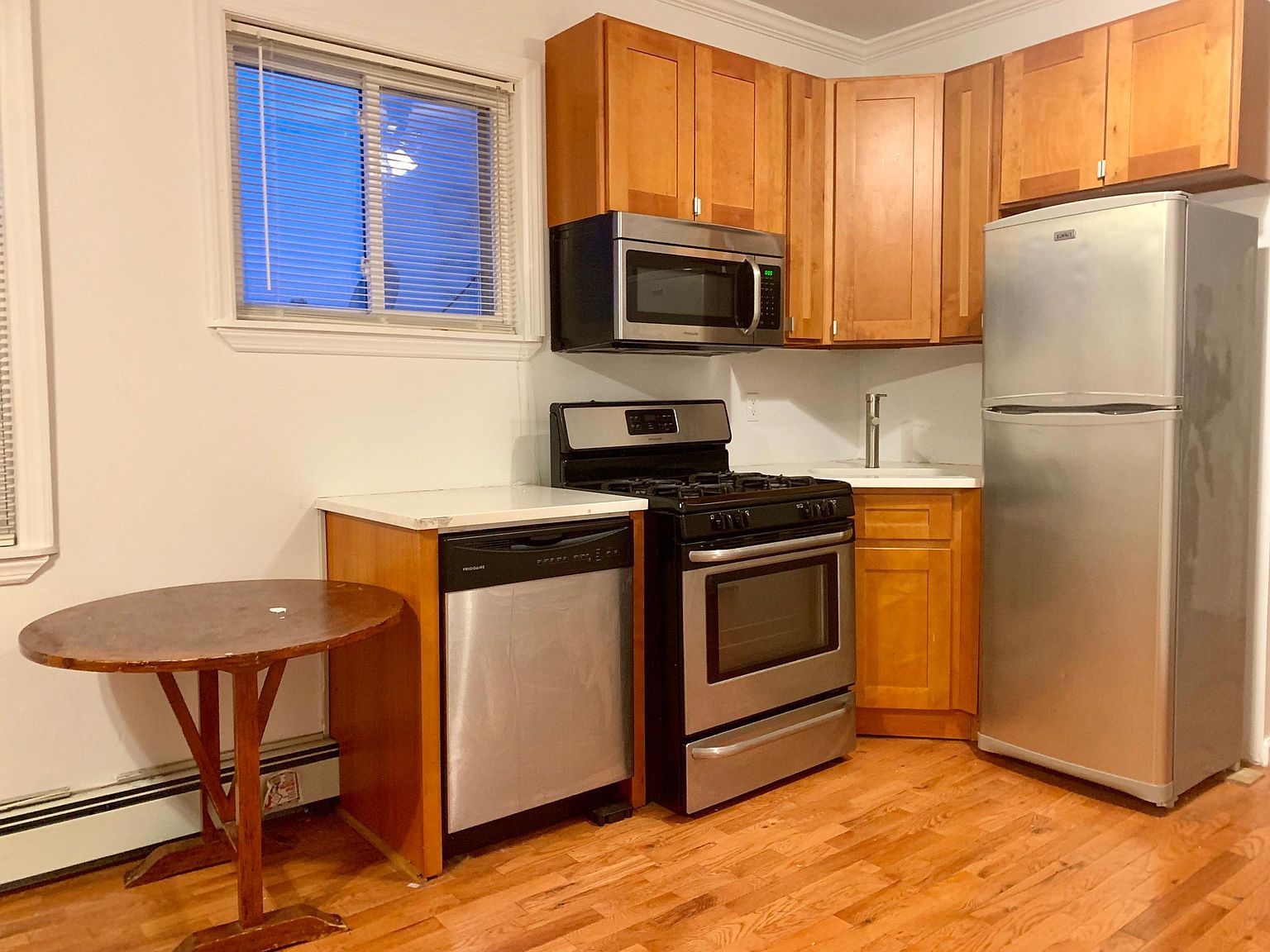 79 Beacon Ave APT 2, Jersey City, NJ 07306 | Zillow