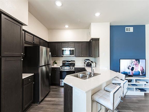 7688 Blue Diamond Rd UNIT 2066, Las Vegas, NV 89178 | Zillow