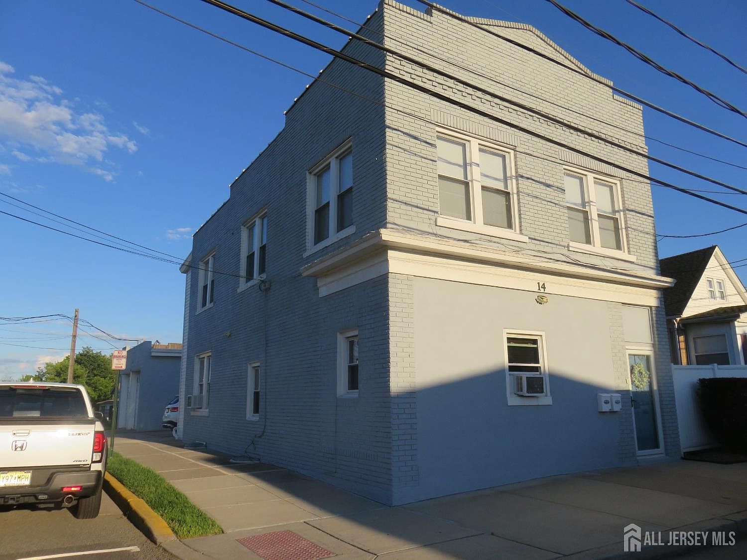14 Highland Ave, Keasbey, NJ 08832 | Zillow