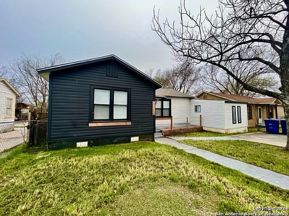 1110 CLOWER, San Antonio, TX 78201 | MLS #1755297 | Zillow