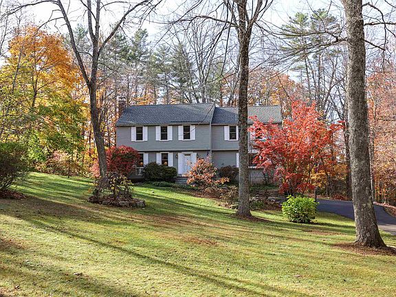 11 Georgetown Drive, Amherst, NH 03031 | Zillow