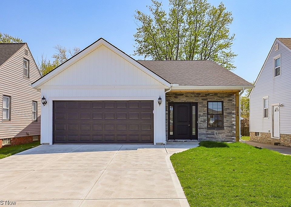 8205 Newport Ave, Parma, OH 44129 | Zillow
