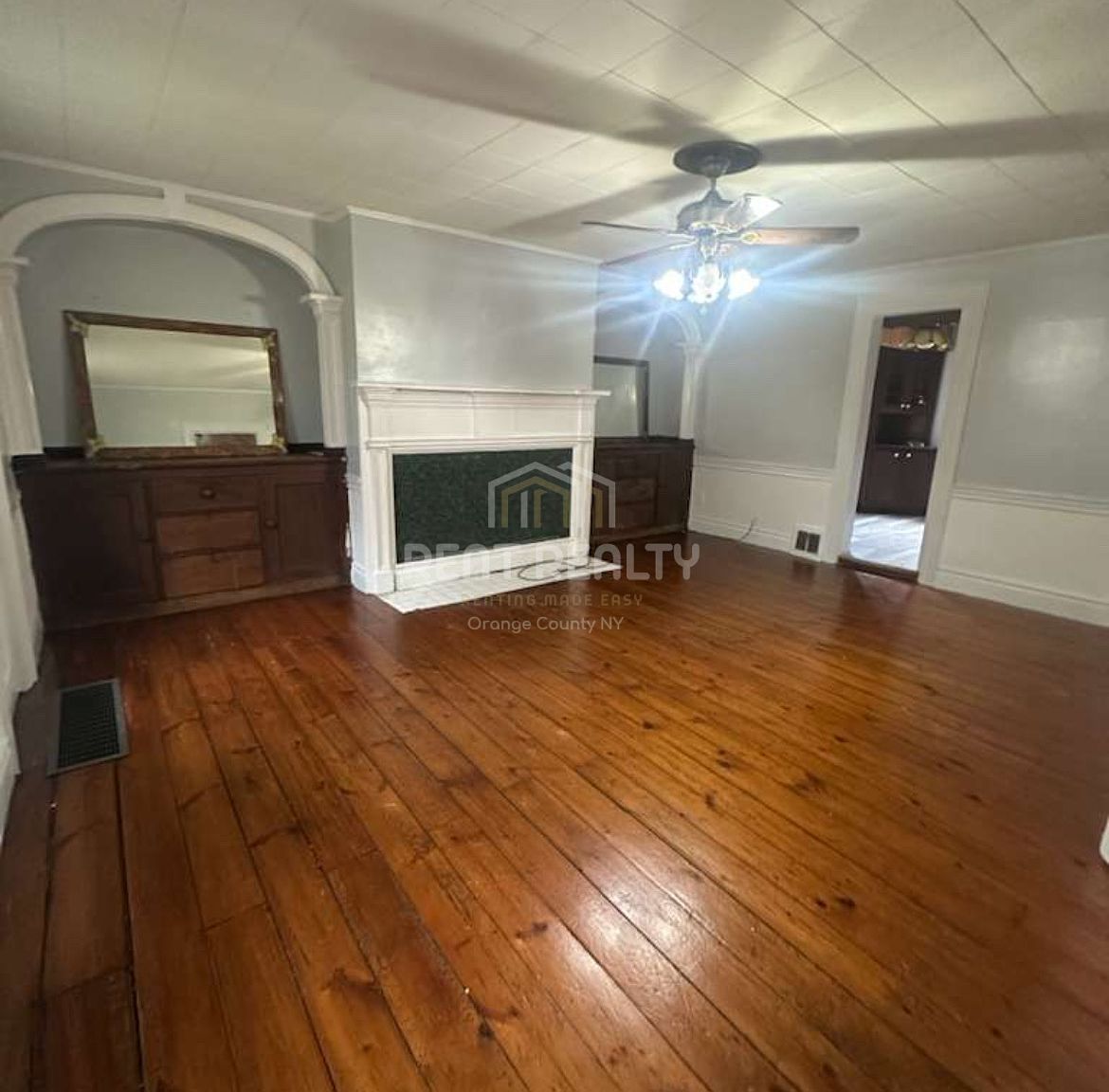 77 Randall St #1, Florida, NY 10921 | Zillow