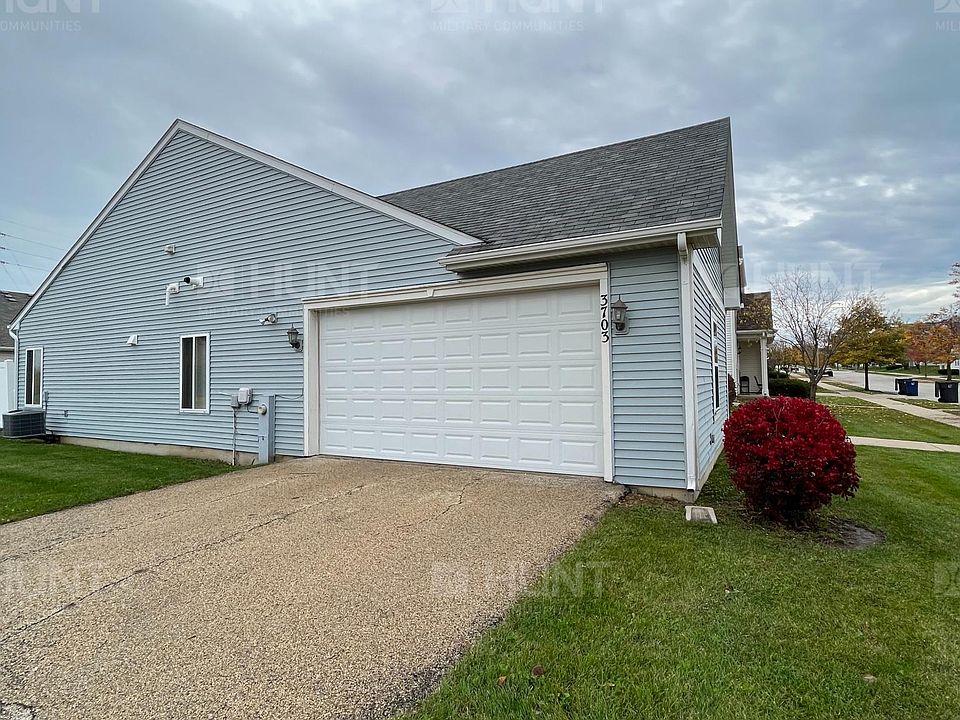 3703 Great Lakes Dr, Great Lakes, IL 60088 | Zillow