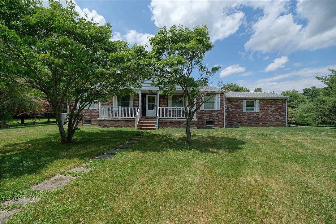 704 Unionville Rd, Prospect, PA 16052 | Zillow