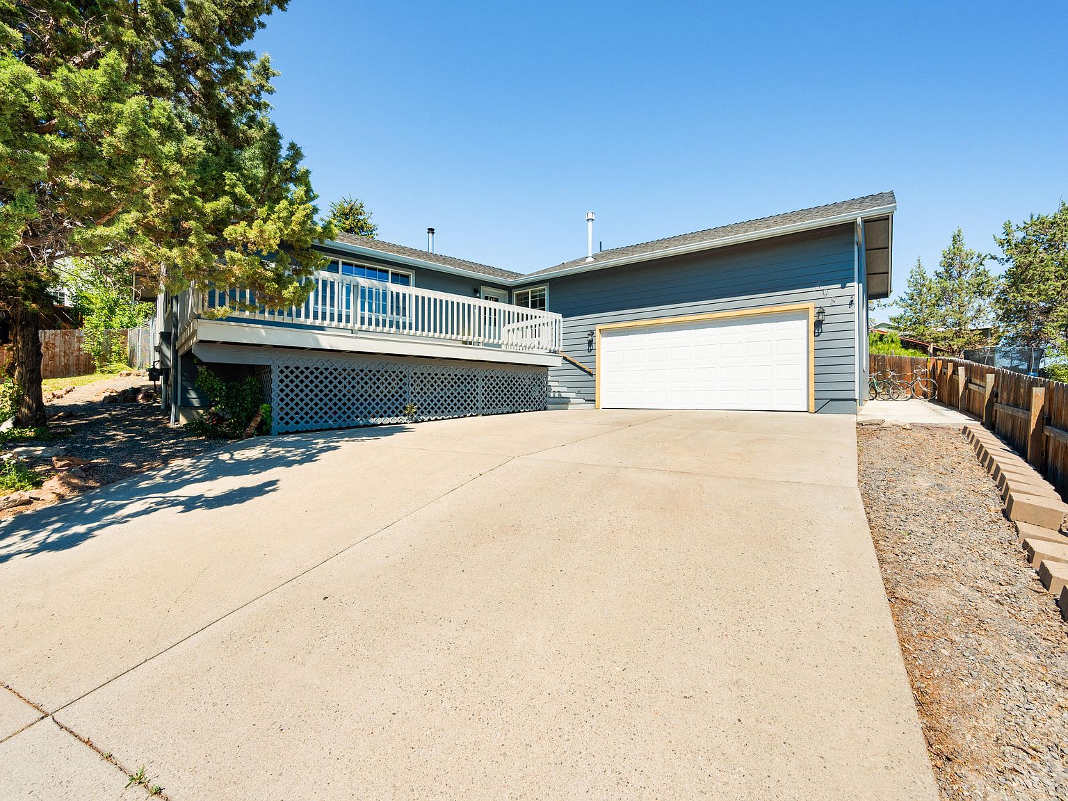 698 SW Deer Ridge Ct, Madras, OR 97741 | Zillow