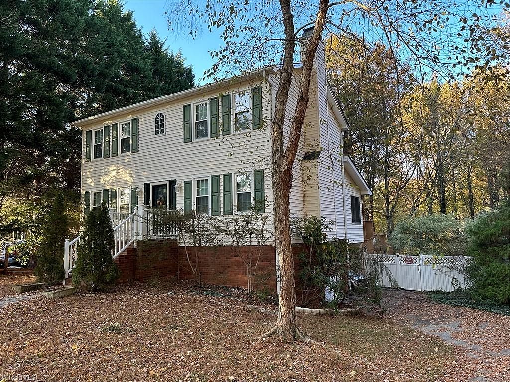242 Aquaview Ct, Kernersville, NC 27284 | MLS #1128660 | Zillow
