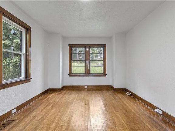 307 Jucunda St, Pittsburgh, PA 15210 | MLS #1619928 | Zillow