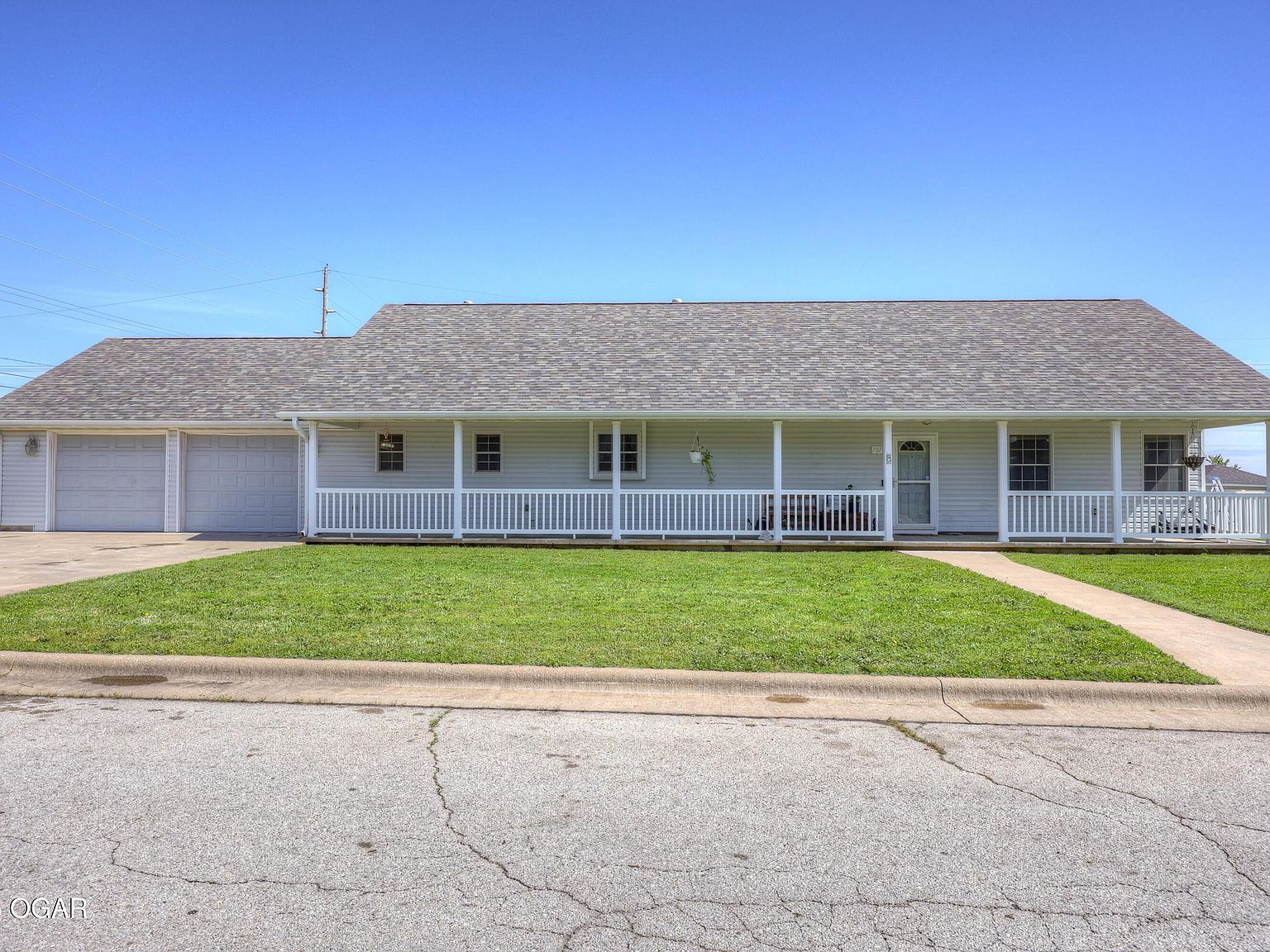 707 Lexie Ln, Carthage, MO 64836 | Zillow