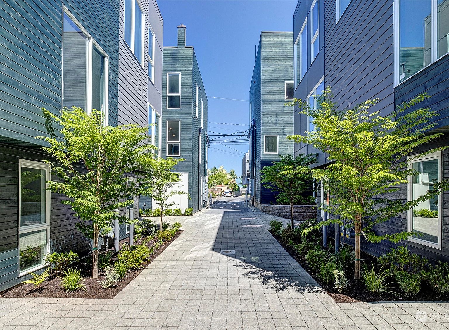 2707 E Yesler Way UNIT B, Seattle, WA 98122 | Zillow
