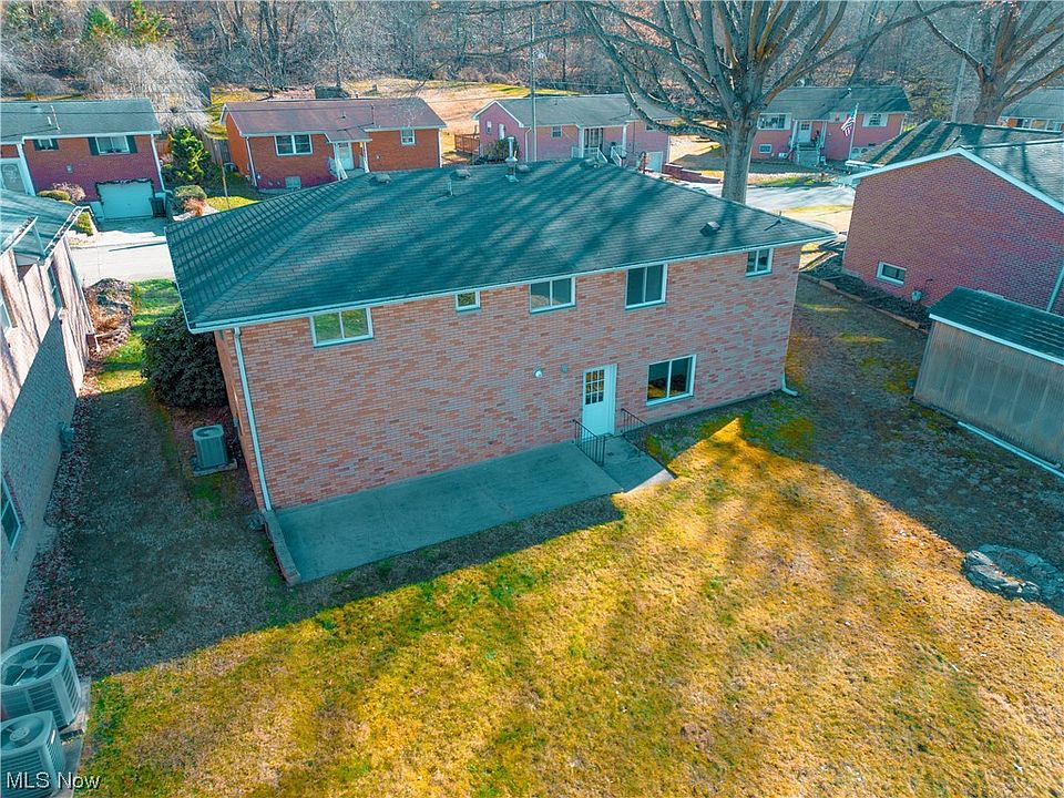 803 15th Ave, Vienna, WV 26105 | Zillow