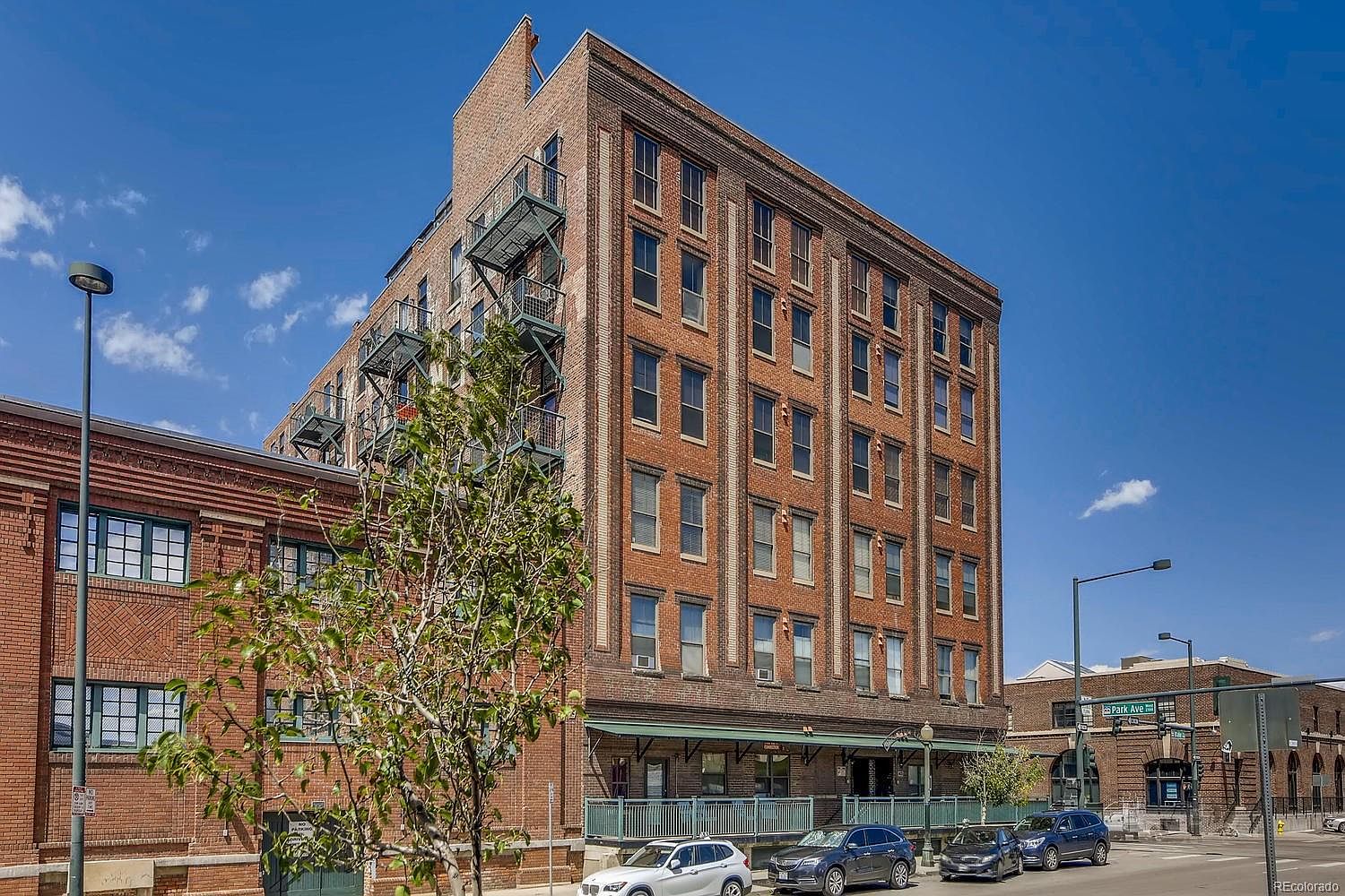 2261 Blake St APT 3G, Denver, CO 80205 | Zillow