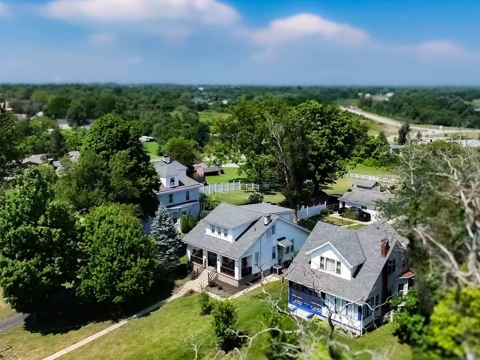 106 S Main St, Walton, KY 41094 | Zillow