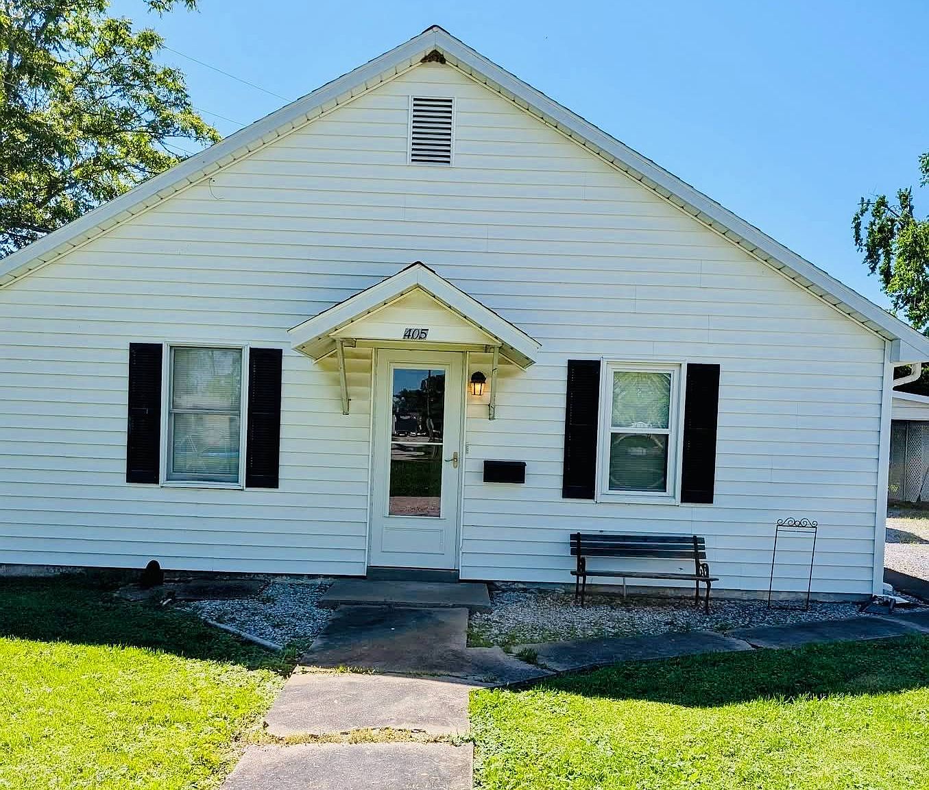 405 Rice St, Carmi, IL 62821 | MLS #11509263 | Zillow