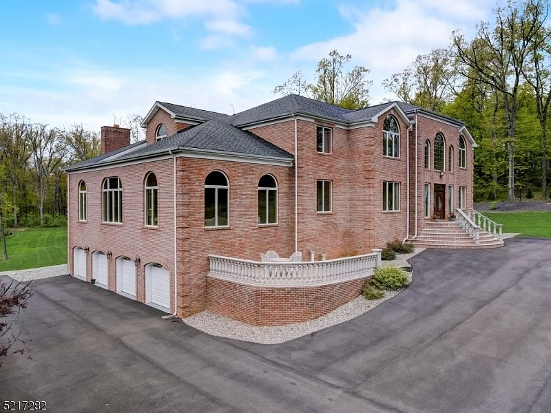 106 Meeker Rd, Basking Ridge, NJ 07920 | MLS #3841521 | Zillow