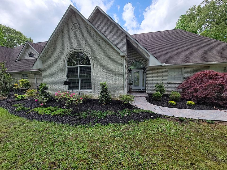 420 Hidden Acres Rd Paris Tn 38242 Zillow 