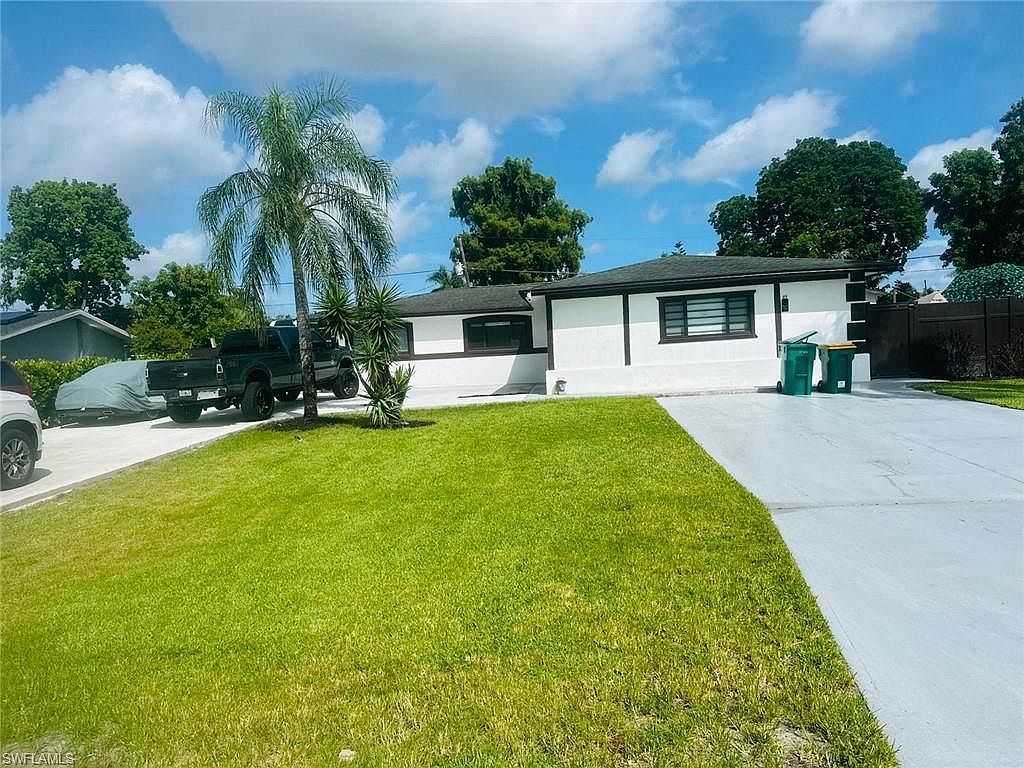 1977 45th Ter SW, Naples, FL 34116 | MLS #224057186 | Zillow