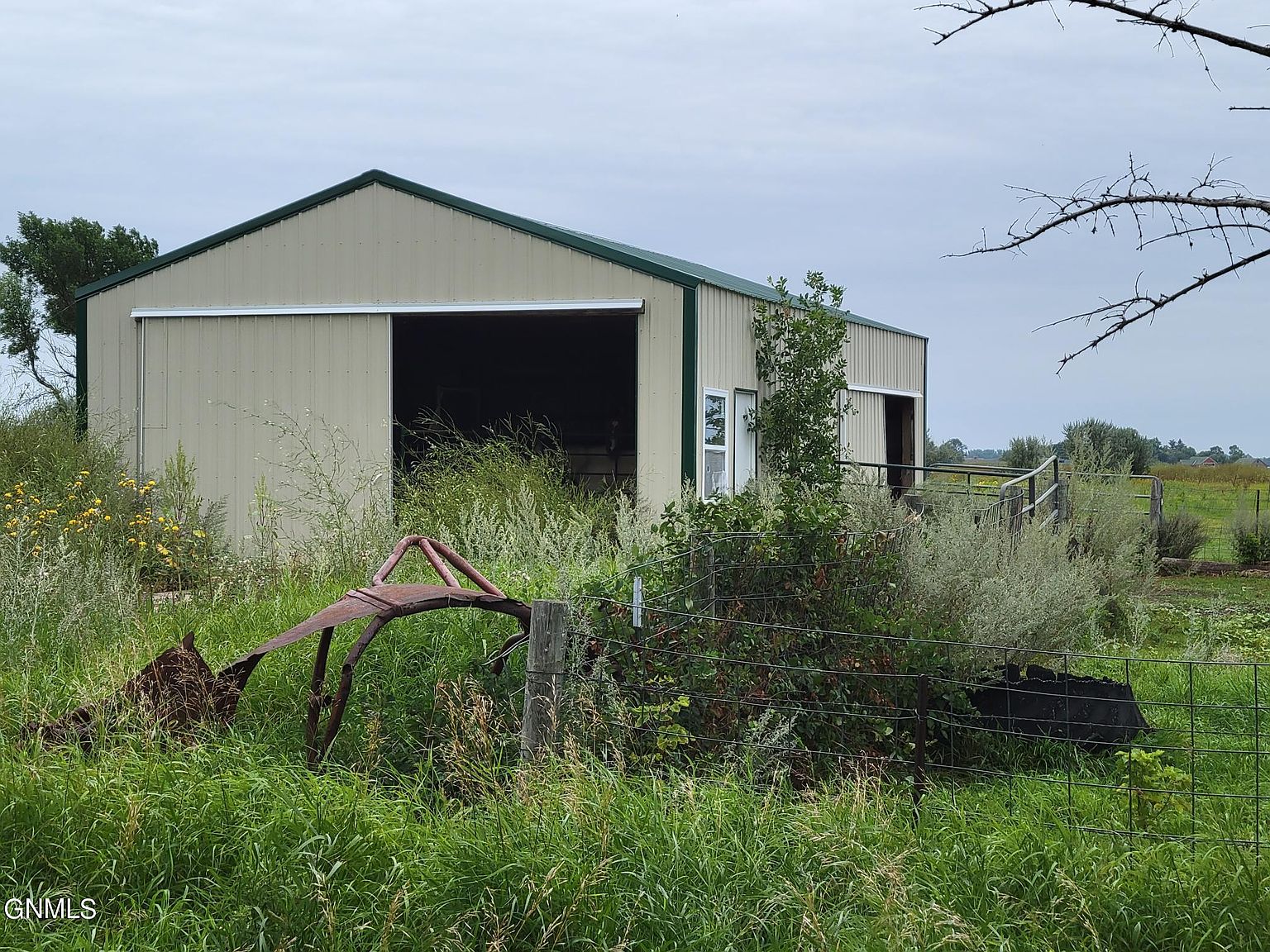 Hubbarb Ave, Sutton, ND 58484 | Zillow