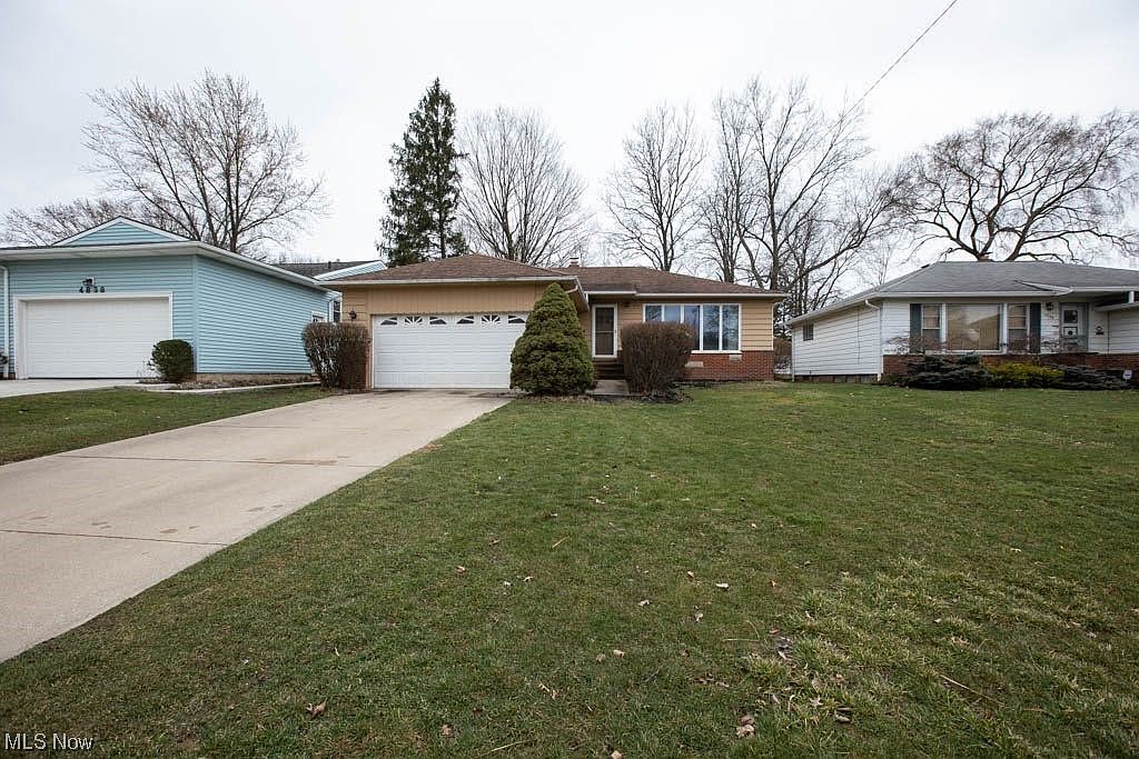 4832 N Sedgewick Rd, Lyndhurst, OH 44124 | Zillow