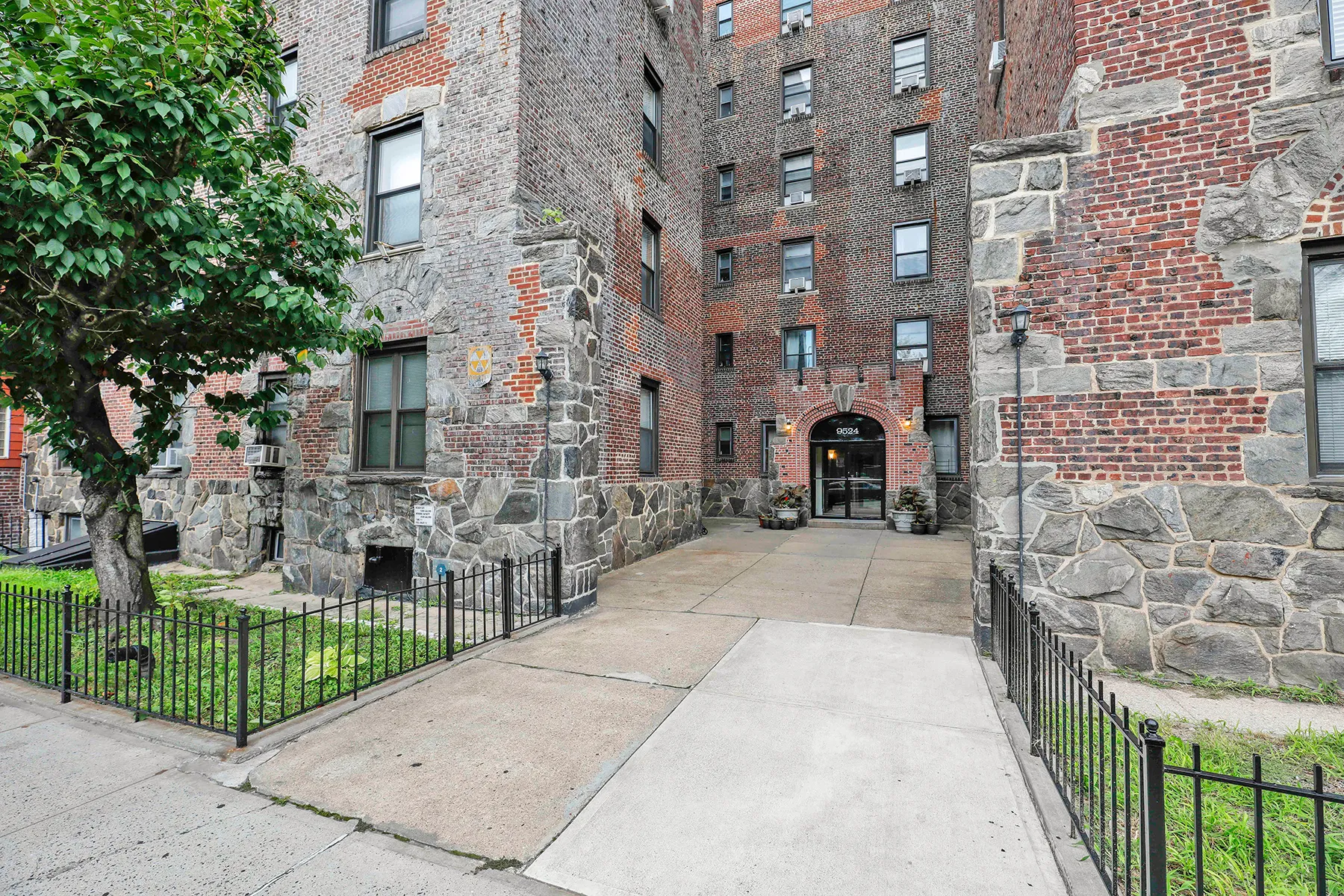 9524 Fort Hamilton Avenue #609 in Fort Hamilton, Brooklyn | StreetEasy