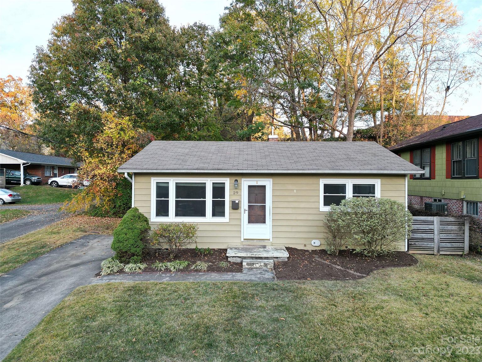 29 Jarrett St, Asheville, NC 28806 | Zillow