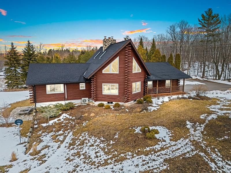 1050 N Berry Ln, Ellison Bay, WI 54210 | Zillow