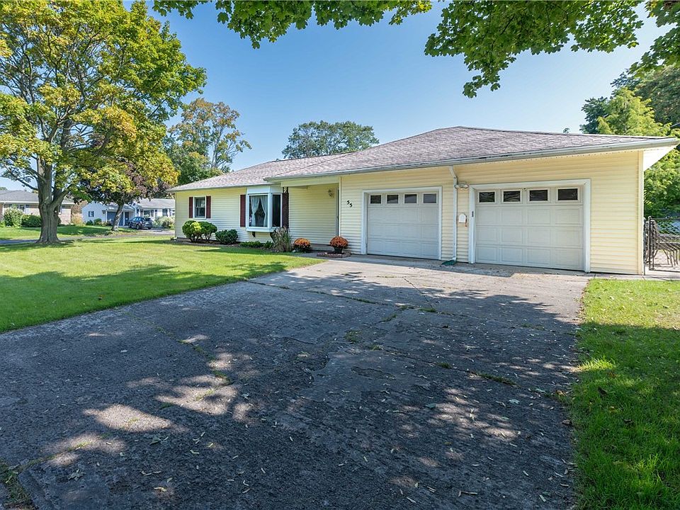 55 Harmony Ln, Rochester, NY 14622 | Zillow