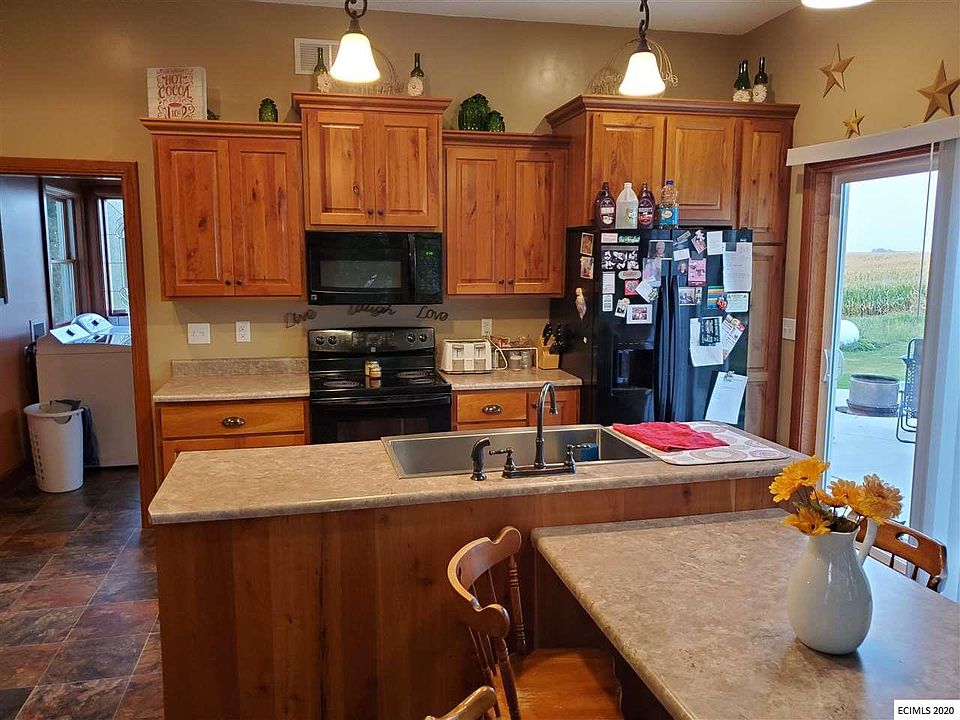 23452 Heron Ave, Saint Olaf, IA 52072 | Zillow