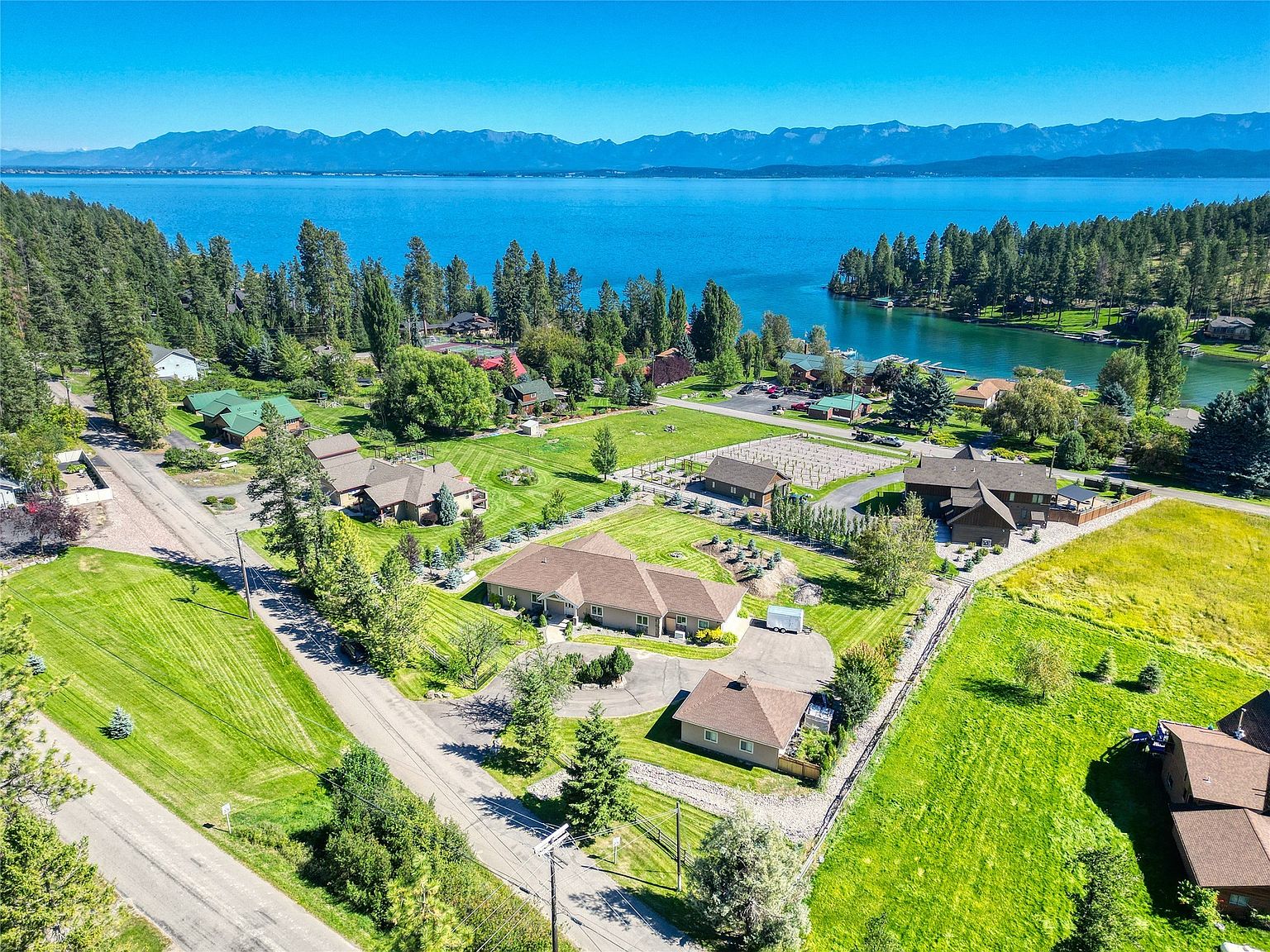1095 Lakeside Blvd, Lakeside, MT 59922 | MLS #30033208 | Zillow