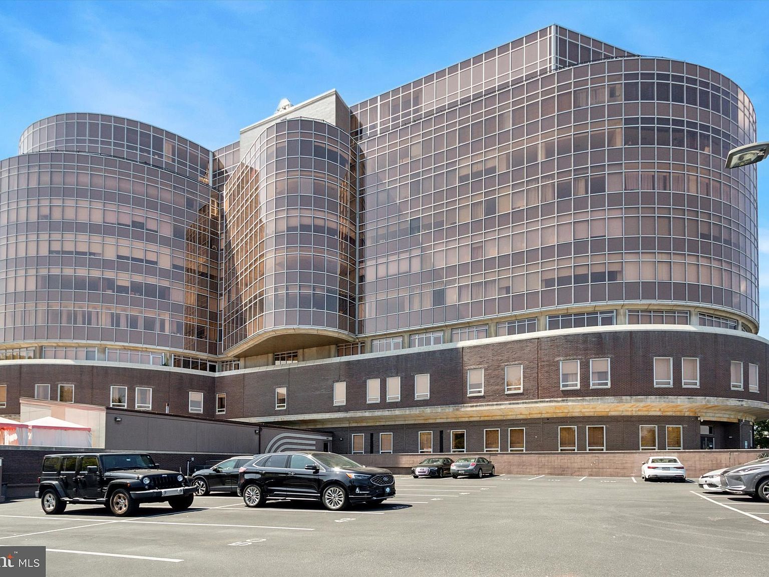 201 N 8th St APT 808, Philadelphia, PA 19106 | Zillow