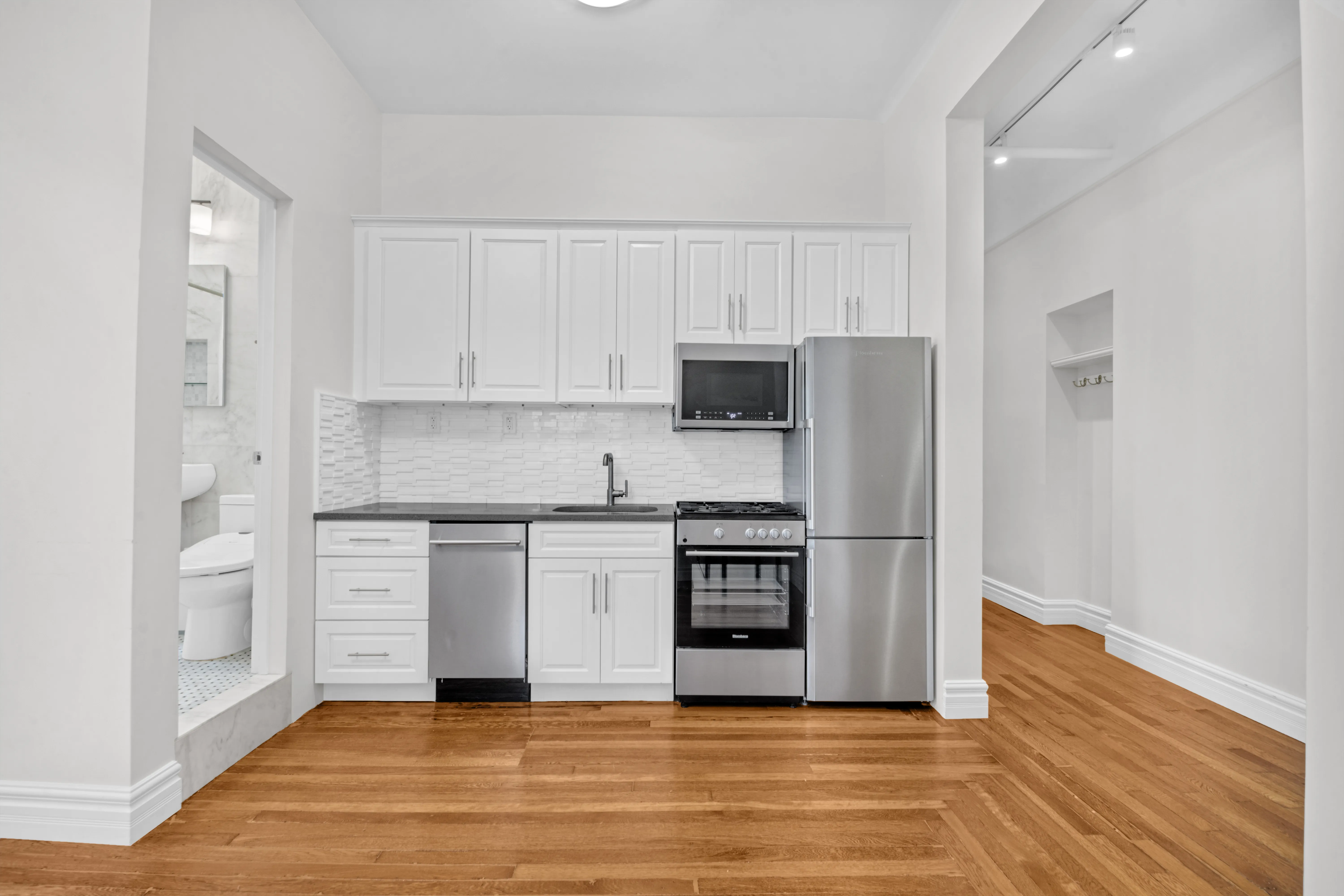 244 Riverside Drive #2F in Upper West Side, Manhattan | StreetEasy