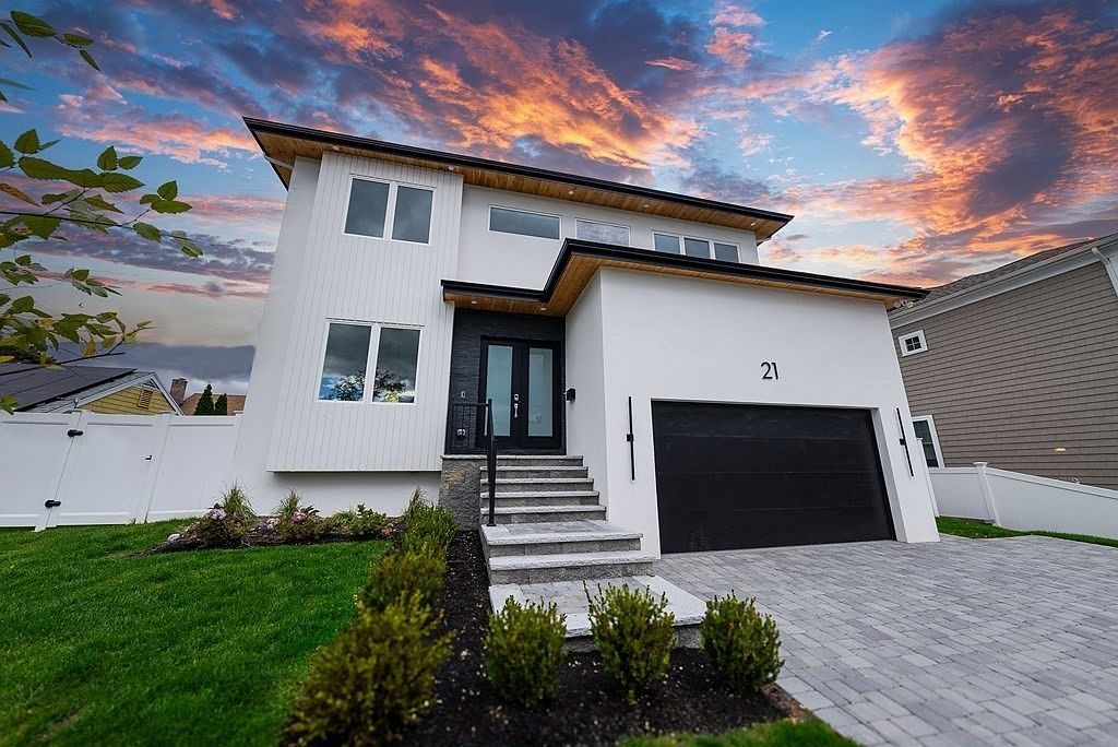 21 Cavanaugh Path, Newton, MA 02459 | MLS #73162717 | Zillow