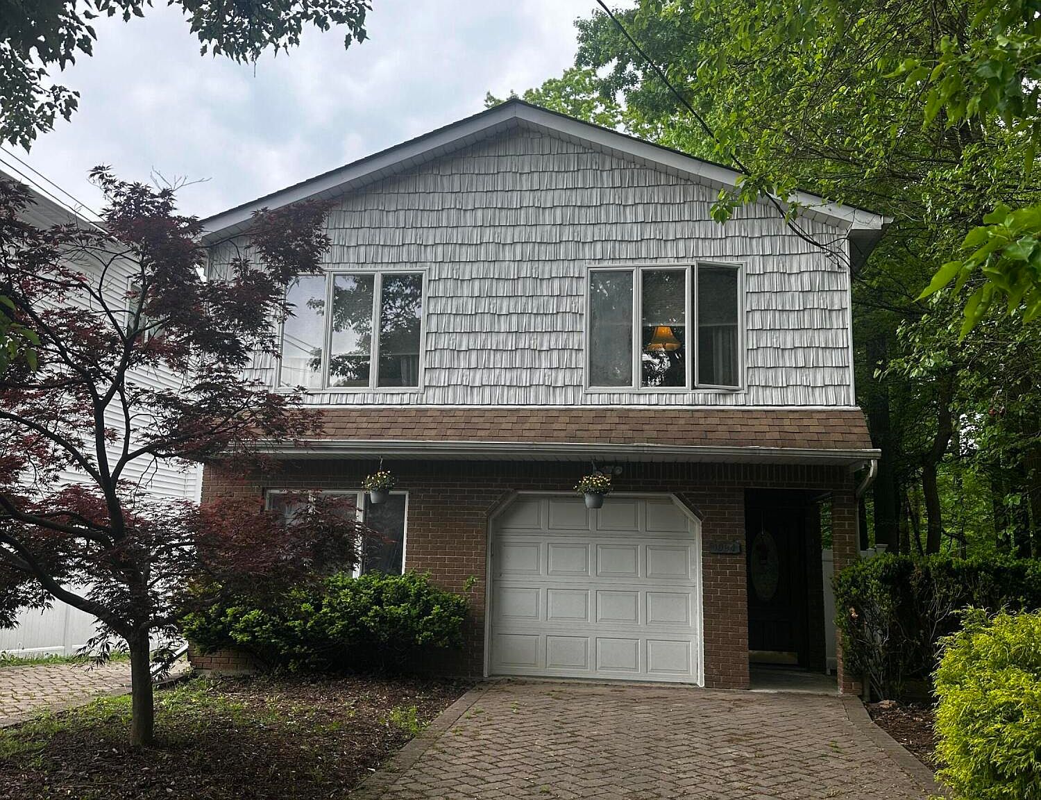 1084 Carlton Blvd, Staten Island, NY 10312 | MLS #2402749 | Zillow