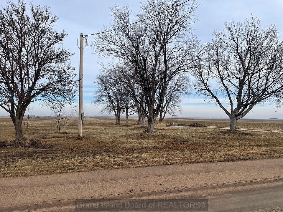 405 W 10th Rd, Phillips, NE 68865 | Zillow