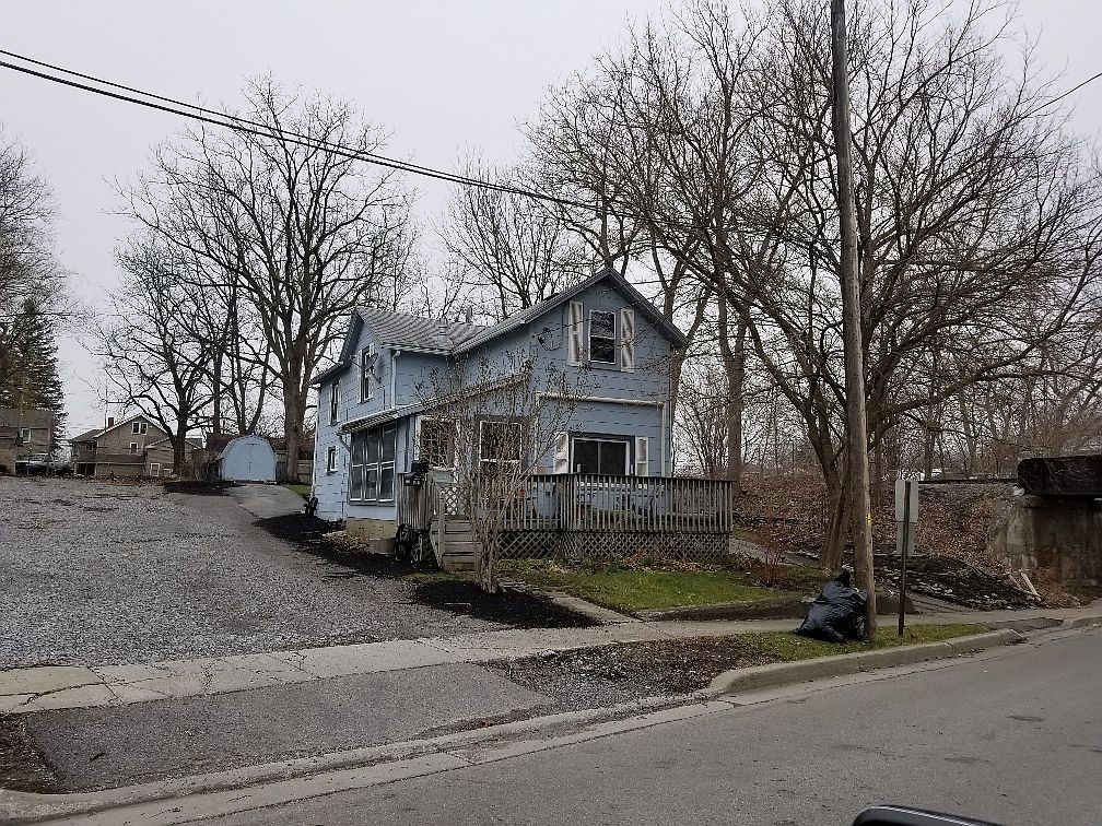 61 Mill St UNIT 2, Le Roy, NY 14482 | Zillow