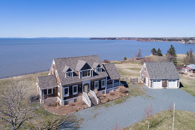 6369 Highway 215, Cheverie, NS B0N 2A0 | Zillow